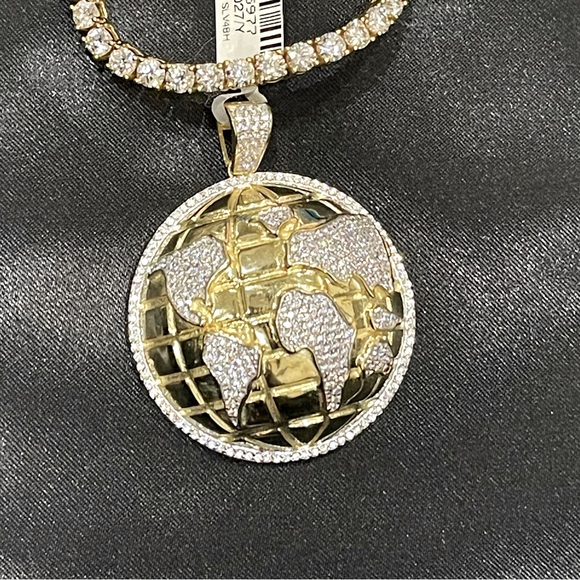 Accessories | Globe Pendant 1k Gold Vermeil 925 Globe World Pendant ...
